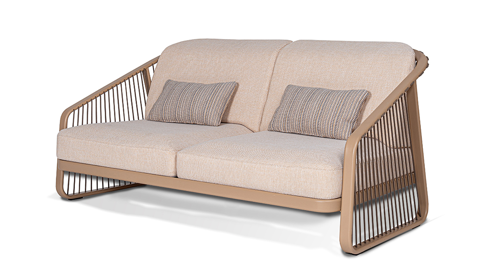 The Sally Sofa: the perfect combination of style and comfort | Ciat Design