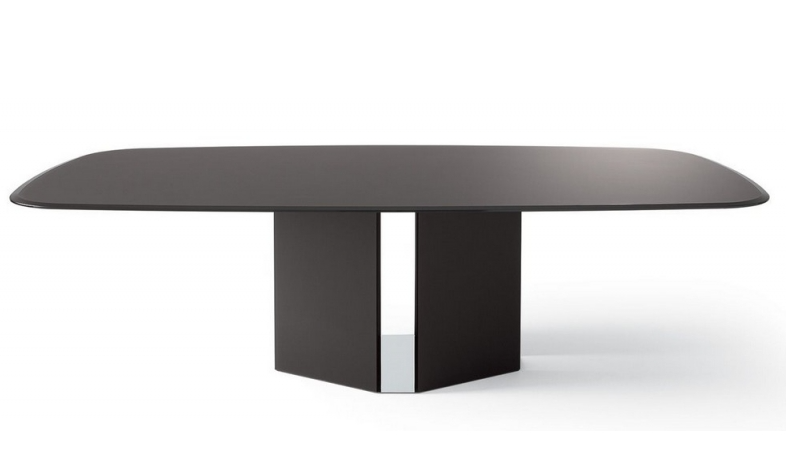 Elegant Eyl Table by Gallotti and Radice: A Unique Combination of ...