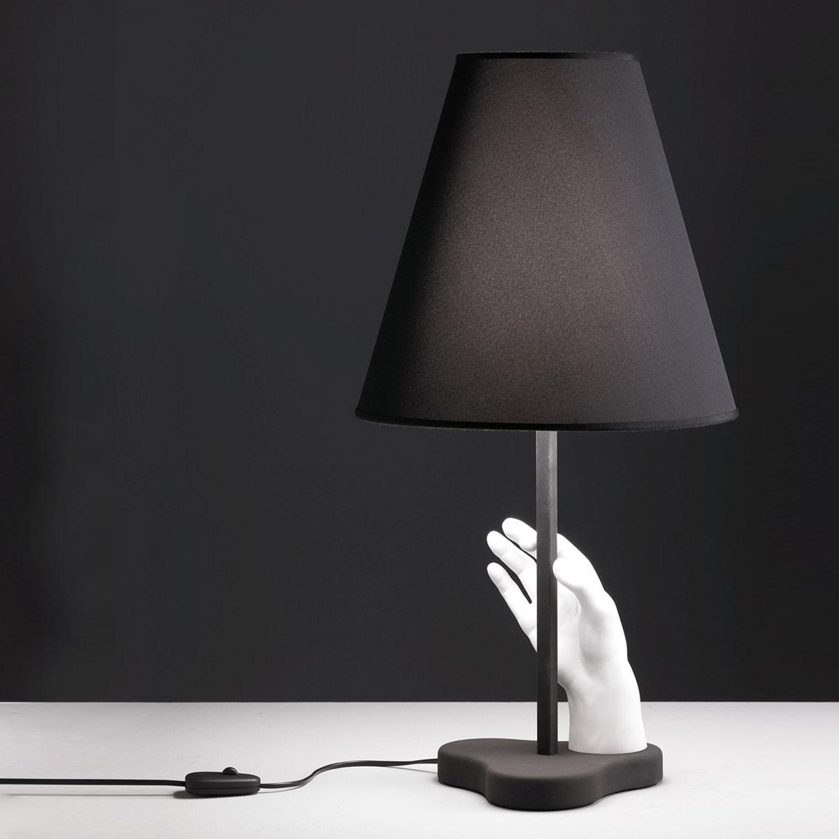 Mano table lamp | Ciat Design