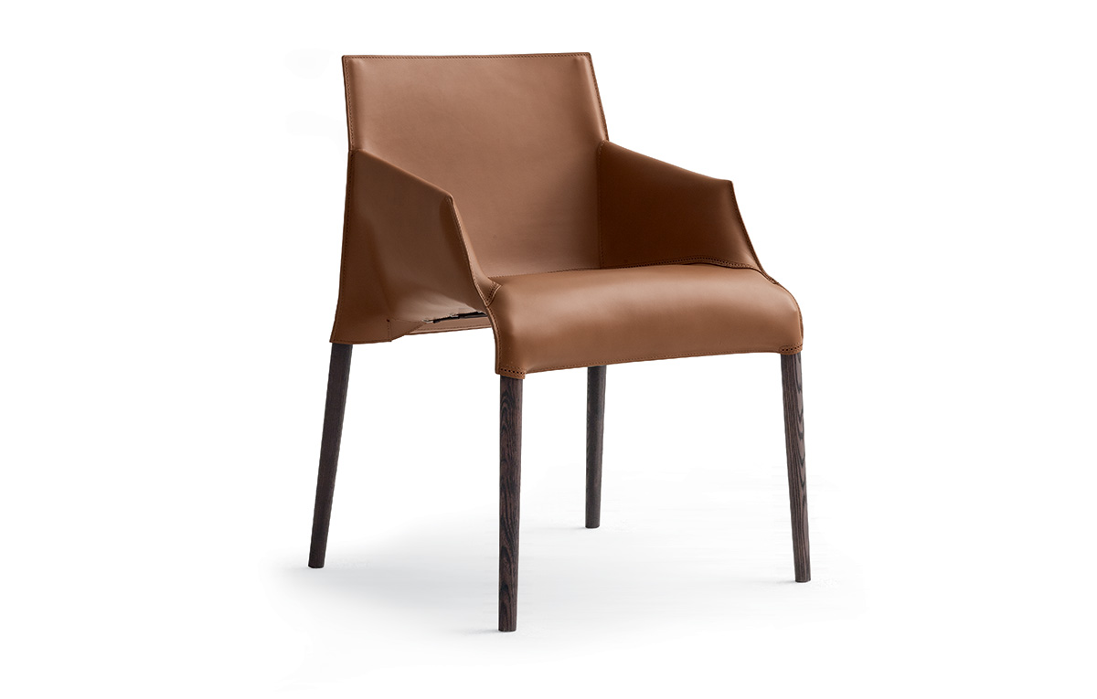 Seattle covered chair by Poliform | Ciat Design